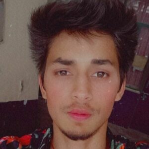 Nitish Bhaluni Height, Age, Girlfriend, Family, Biography & More ...