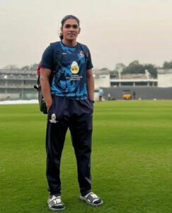 Simran Shaikh Height, Age, Family, Biography & More » StarsUnfolded