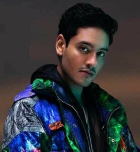 Zeyn Shaw Height, Age, Girlfriend, Family, Biography & More » StarsUnfolded