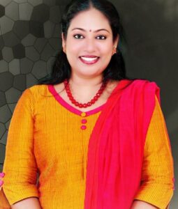 Maneesha Subramaniam Age, Husband, Family, Biography & More » StarsUnfolded