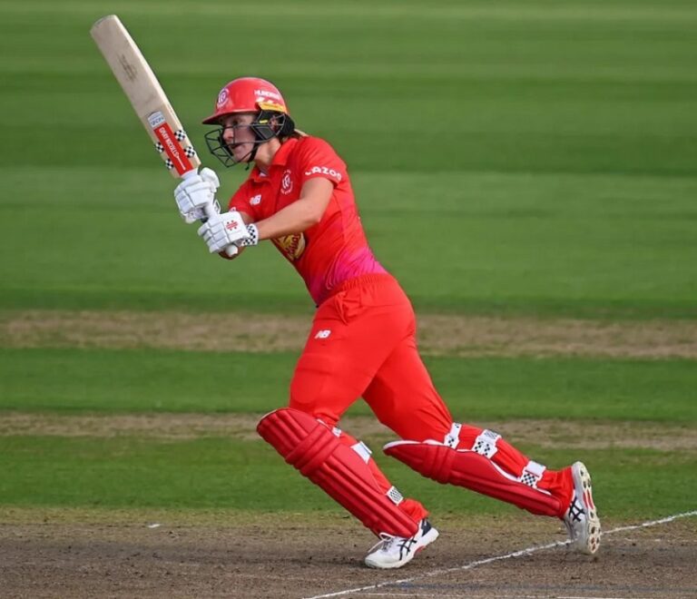 Annabel Sutherland Height, Age, Boyfriend, Family, Biography & More ...