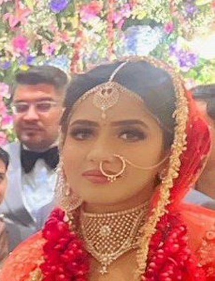 Dr Pragya Siddharth Age, Husband, Family, Biography & More » StarsUnfolded