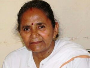 Gulab Devi Age, Husband, Family, Biography & More » StarsUnfolded