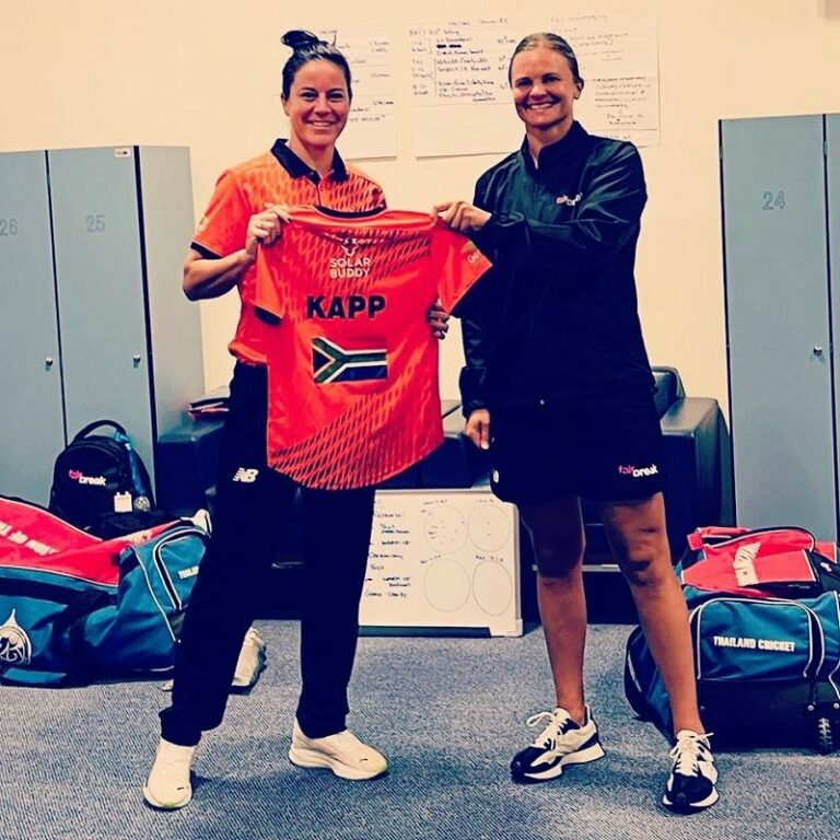 Marizanne Kapp Height, Age, Husband, Family, Biography & More ...