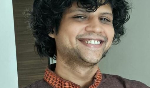 Entertainment » StarsUnfolded