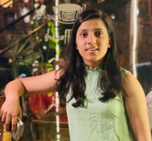 Tanuja Kanwar Height, Age, Family, Biography & More » StarsUnfolded