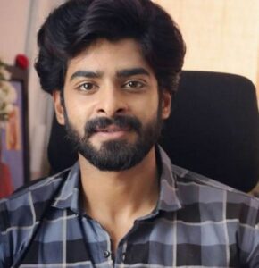 Dheekshith Shetty Age, Girlfriend, Family, Biography & More » StarsUnfolded