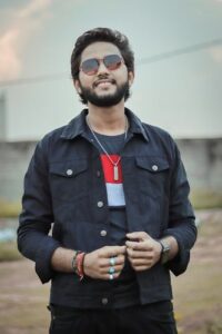 Hemant Raj (Singer) Age, Family, Biography & More » StarsUnfolded