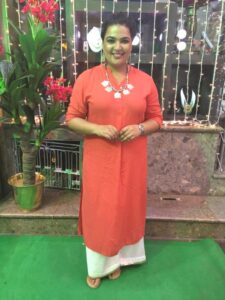 Nayani Dixit Age, Husband, Family, Biography & More » StarsUnfolded