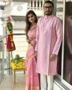 Nihar Thackeray Age, Caste, Wife, Family, Biography & More » StarsUnfolded