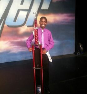 Robert Ross (Phoebe Gates’ Boyfriend) Age, Family, Biography & More ...