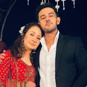 Zeba Bakhtiar Age, Husband, Family, Biography & More » StarsUnfolded