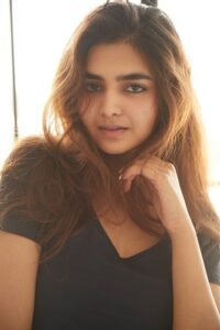 Disha Gupta Height, Age, Family, Biography & More » StarsUnfolded