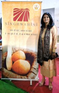 Ritu Jaiswal Age, Caste, Husband, Children, Family, Biography ...