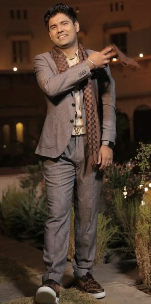 Abhinay Sharma Age, Wife, Children, Family, Biography & More » StarsUnfolded