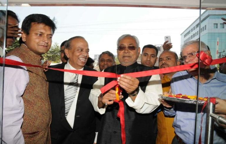 Ajay Alok Age, Caste, Wife, Children, Family, Biography & More » StarsUnfolded