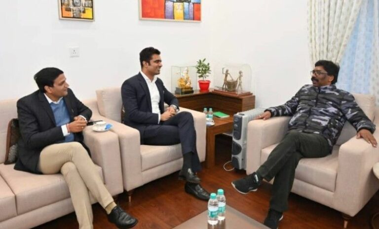 Chhavi Ranjan (IAS) Age, Wife, Children, Family, Biography & More ...