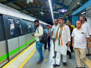 D. K. Shivakumar Age, Caste, Wife, Children, Family, Biography ...