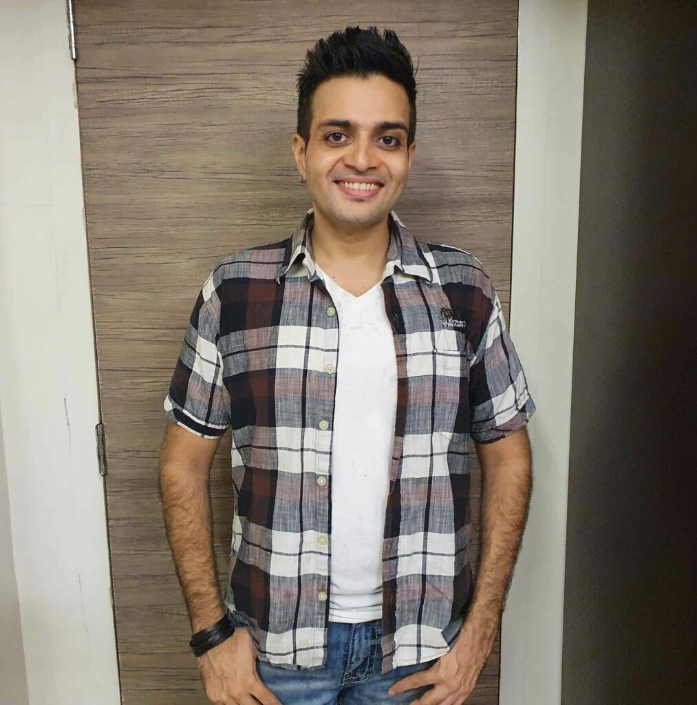 Manyuu Doshi Height, Age, Wife, Children, Family, Biography & More » StarsUnfolded