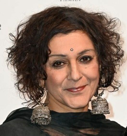 Meera Syal Age, Husband, Family, Biography & More » StarsUnfolded