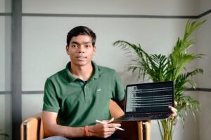 Pravas Chandragiri Age, Family, Biography & More » StarsUnfolded