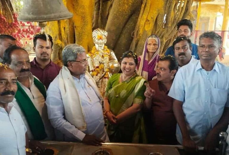 Satish Jarkiholi Age, Caste, Wife, Children, Family, Biography & More ...