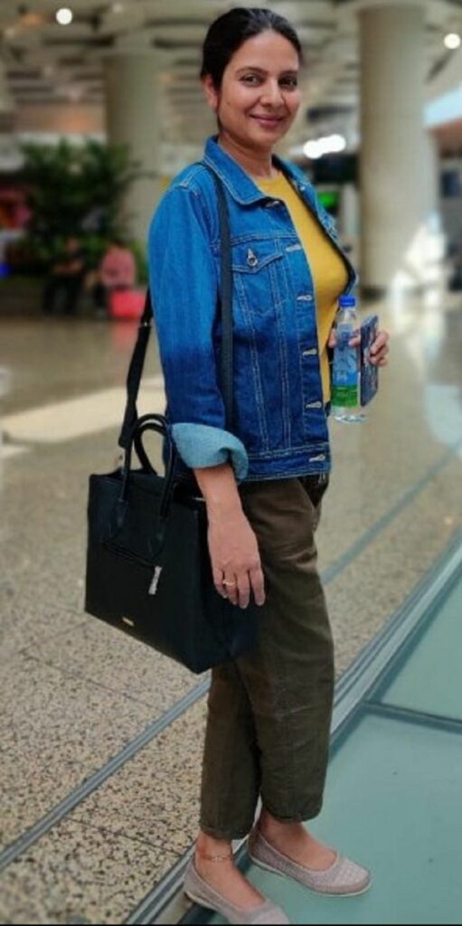 Sonal Jha Height, Age, Husband, Children, Family, Biography & More ...