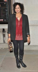 Meera Syal Age, Husband, Family, Biography & More » StarsUnfolded