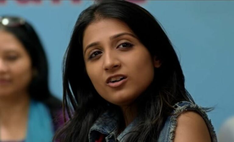 Aarohi Patel Age, Boyfriend, Family, Biography & More » StarsUnfolded