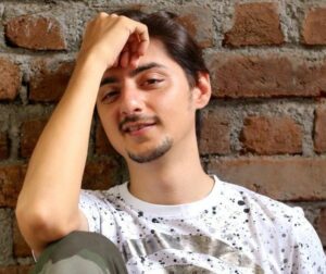 Aditya Kapadia Age, Wife, Family, Biography & More » StarsUnfolded