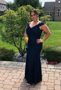 Alaina Scott Age, Husband, Family, Biography & More » StarsUnfolded