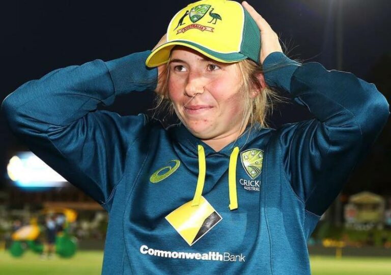 Georgia Wareham Height, Age, Boyfriend, Family, Biography & More ...