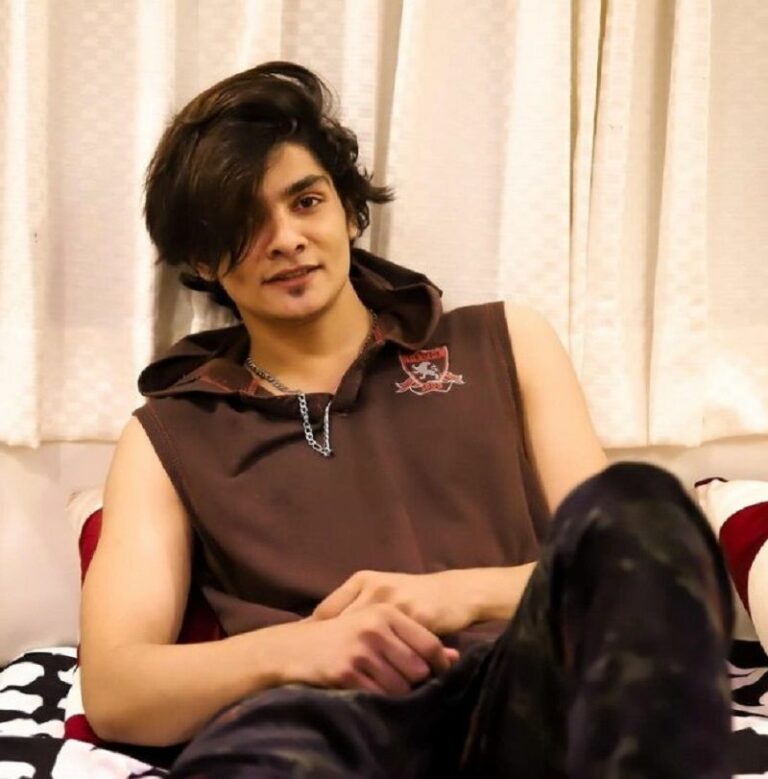 Hassan Siddiquee Height, Age, Girlfriend, Family, Biography & More ...