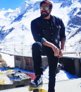 Nissar Khan Age, Wife, Family, Biography & More » StarsUnfolded