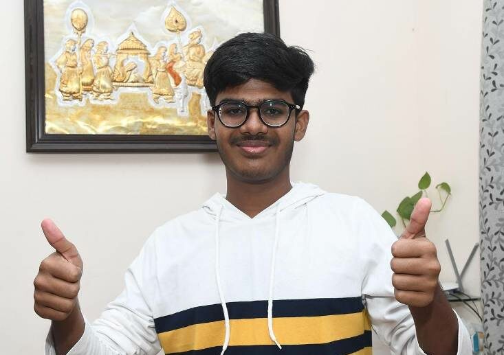 Prabanjan J (NEET Topper 2023) Age, Caste, Family, Biography & More » StarsUnfolded