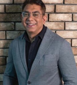 Deepak Dhar (Producer) Age, Wife, Children, Family, Biography & More ...