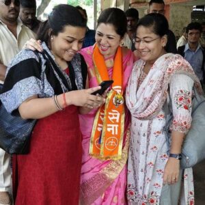 Deepali Sayed Age, Husband, Family, Biography & More » StarsUnfolded