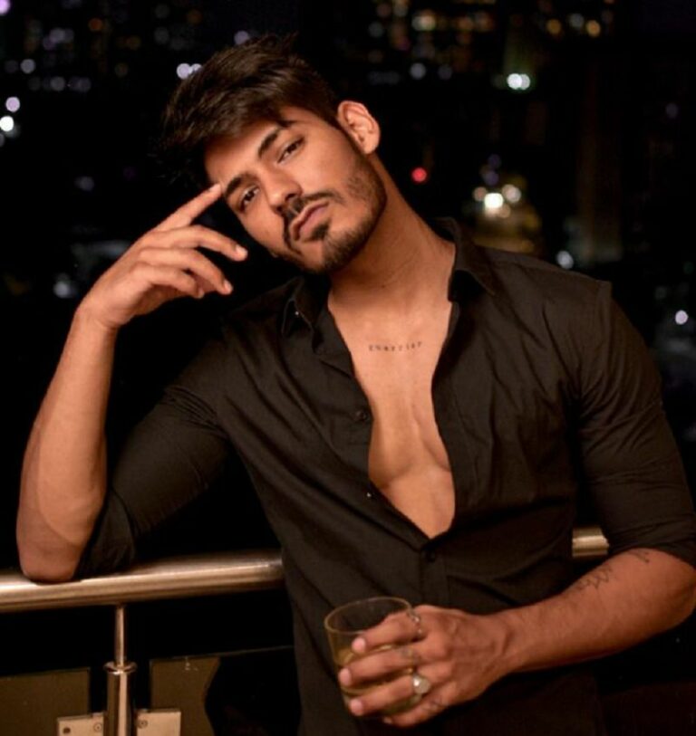 Digvijay Singh Rathee Height, Age, Girlfriend, Family, Biography ...