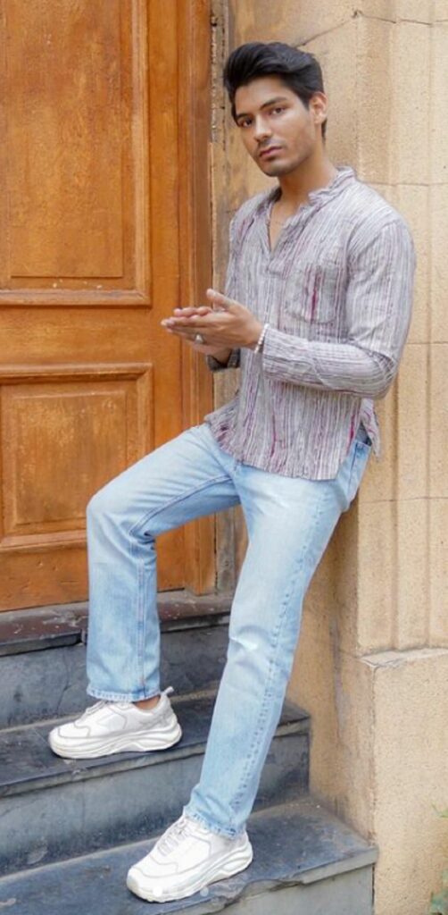 Digvijay Singh Rathee Height, Age, Girlfriend, Family, Biography ...