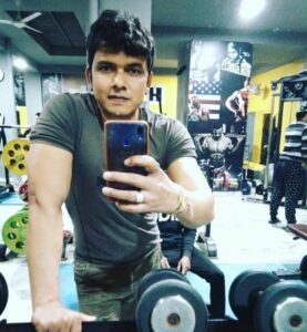 Mahesh Pandey Age, Girlfriend, Family, Biography & More » StarsUnfolded