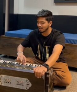 Paradox (Rapper) Height, Age, Caste, Girlfriend, Family, Biography ...