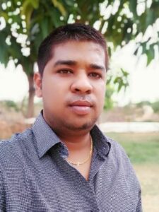 Pravesh Shukla Age, Caste, Wife, Family, Biography & More » StarsUnfolded