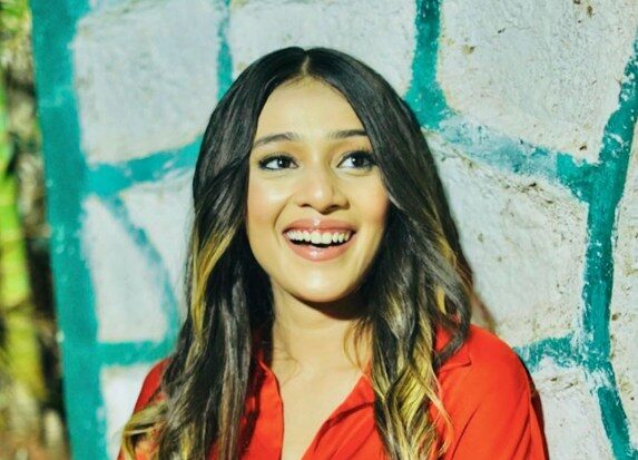 RJ Mahvash Height, Age, Family, Biography » StarsUnfolded