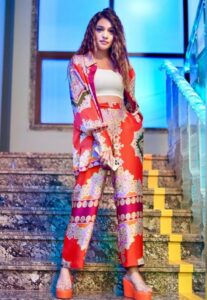 RJ Mahvash Height, Age, Family, Biography » StarsUnfolded