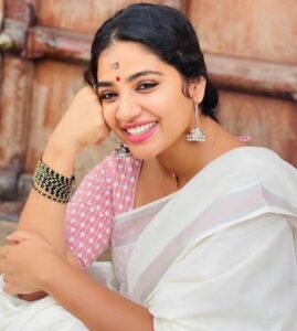 Anshitha Akbarsha Height, Age, Boyfriend, Husband, Family, Biography ...