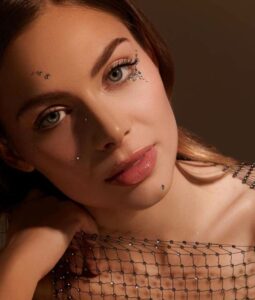 April Benayoum Height, Age, Boyfriend, Family, Biography & More ...