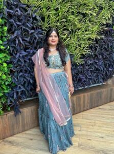 Devashree Sanghvi Age, Boyfriend, Family, Biography & More » StarsUnfolded