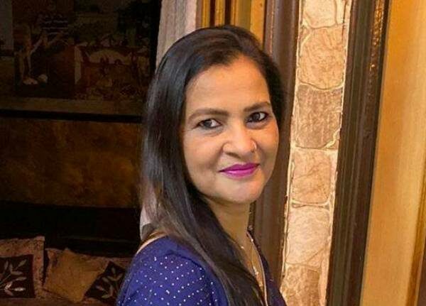 Dimple Malhan Height, Age, Husband, Children, Family, Biography & More ...