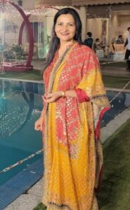 Dimple Malhan Height, Age, Husband, Children, Family, Biography & More ...