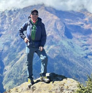 Kami Rita Sherpa Age, Wife, Children, Family, Biography » StarsUnfolded